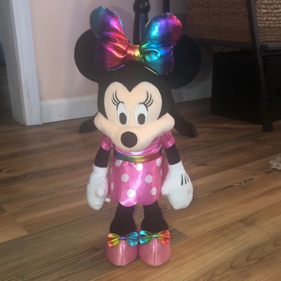 Disney | Toys | Sale Disney Minnie Mouse Walk Dance Plush | Poshmark